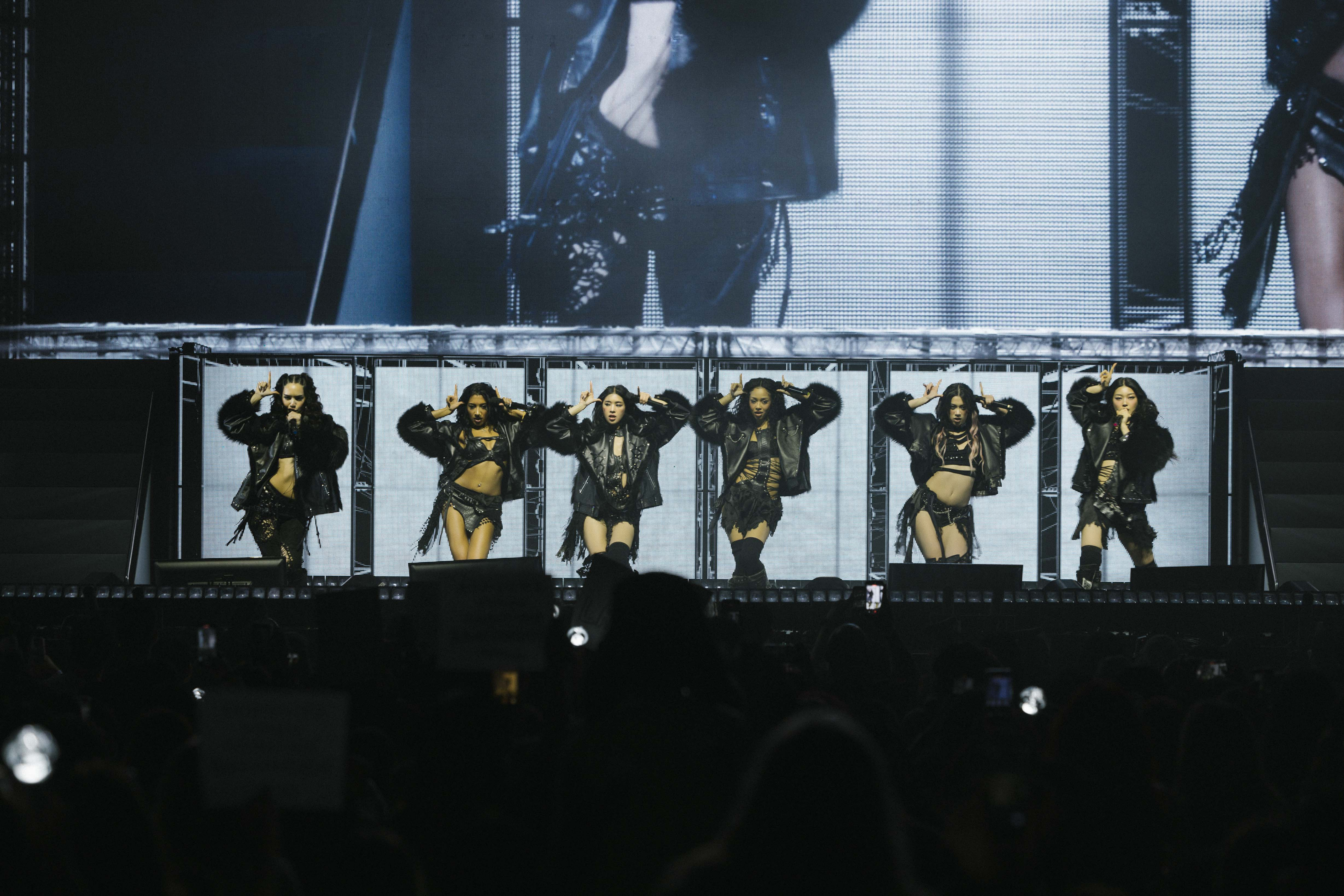 KATSEYE Bring Beautiful Chaos to a Sold-Out Second Night in San ...